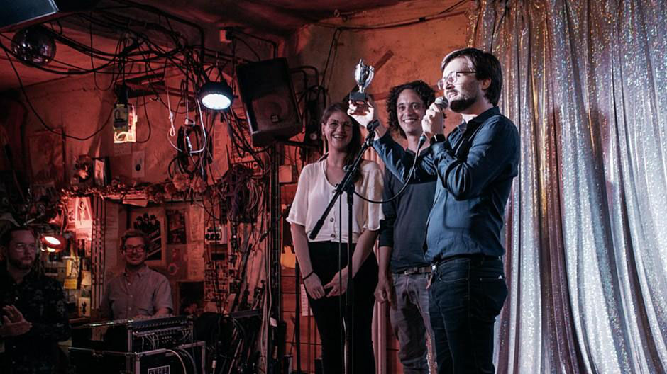 SCHWEIZER REPORTERPREIS 2019 GEHT AN ANJA CONZETT, GION-MATTHIAS ...