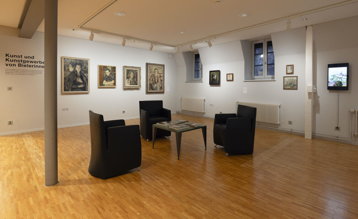 «RUND UM BIEL / AUTOUR DE BIENNE: KUNST UND KUNSTGEWERBE VON BIELERINNEN»